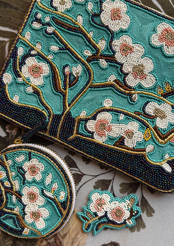 Tidlös konst möter mode: Mitt samarbete med Van Gogh-museet – AndBloom