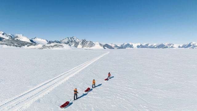 Shackleton Challenges in Antarctica | Polar & Mountaineering Expeditions