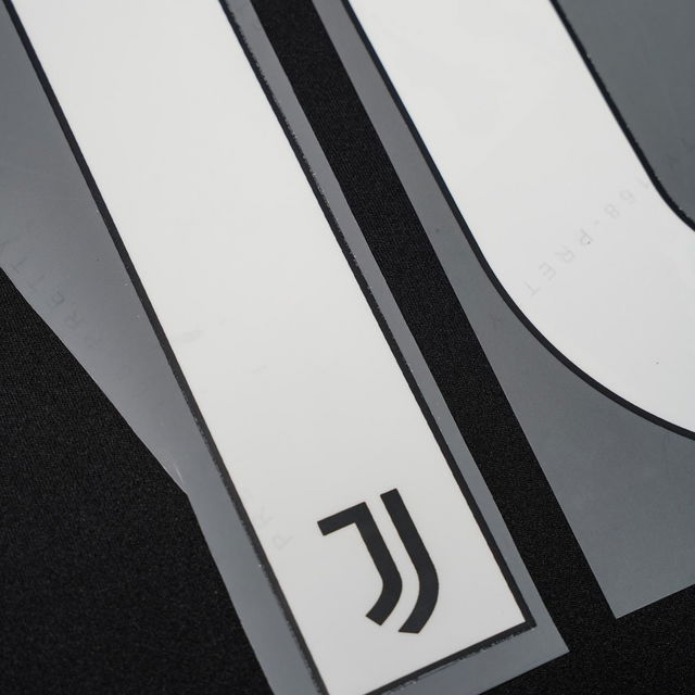 How to Spot a Fake Nike Football Shirt? – First11