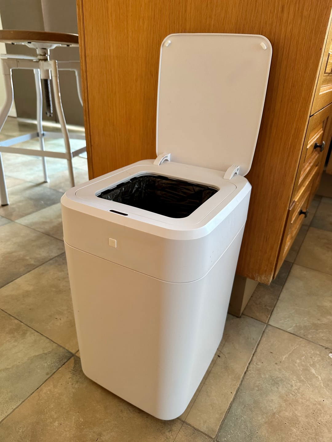 Smart Trash Cans & Refill Bags | Trash King™