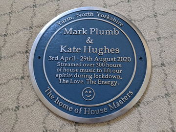 Personalised Blue Plaques- Customised Gifts – The Metal Foundry